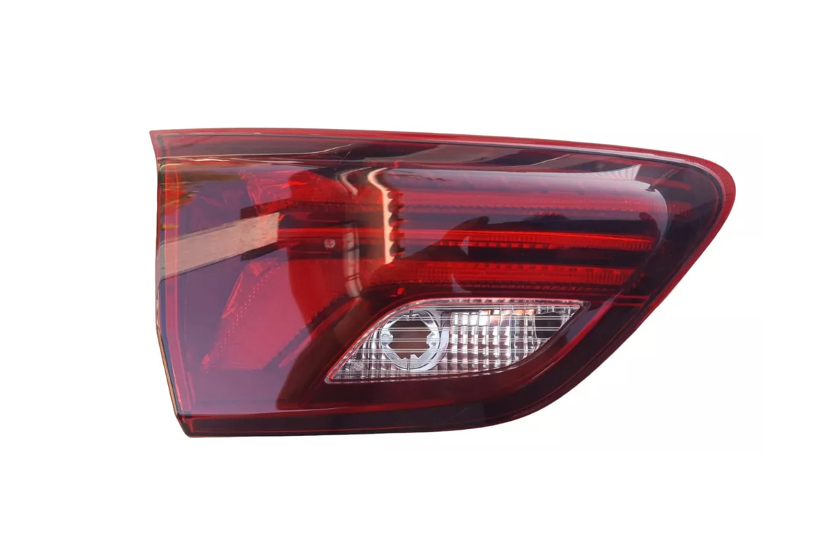 Lanterna Traseira Esquerda - Onix Sedan 2021 a 2024 - Lanterna Traseira ...